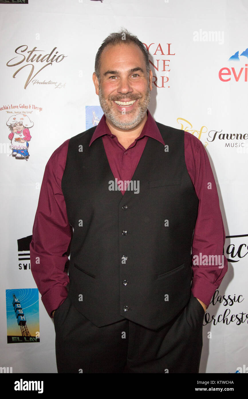 Abbey road album cover anniversary hi-res stock photography and images ...