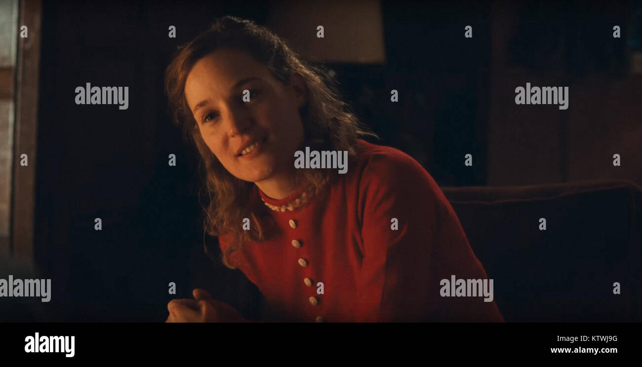 PHANTOM THREAD, Vicky Krieps, 2017. © Focus Features /Courtesy Everett ...