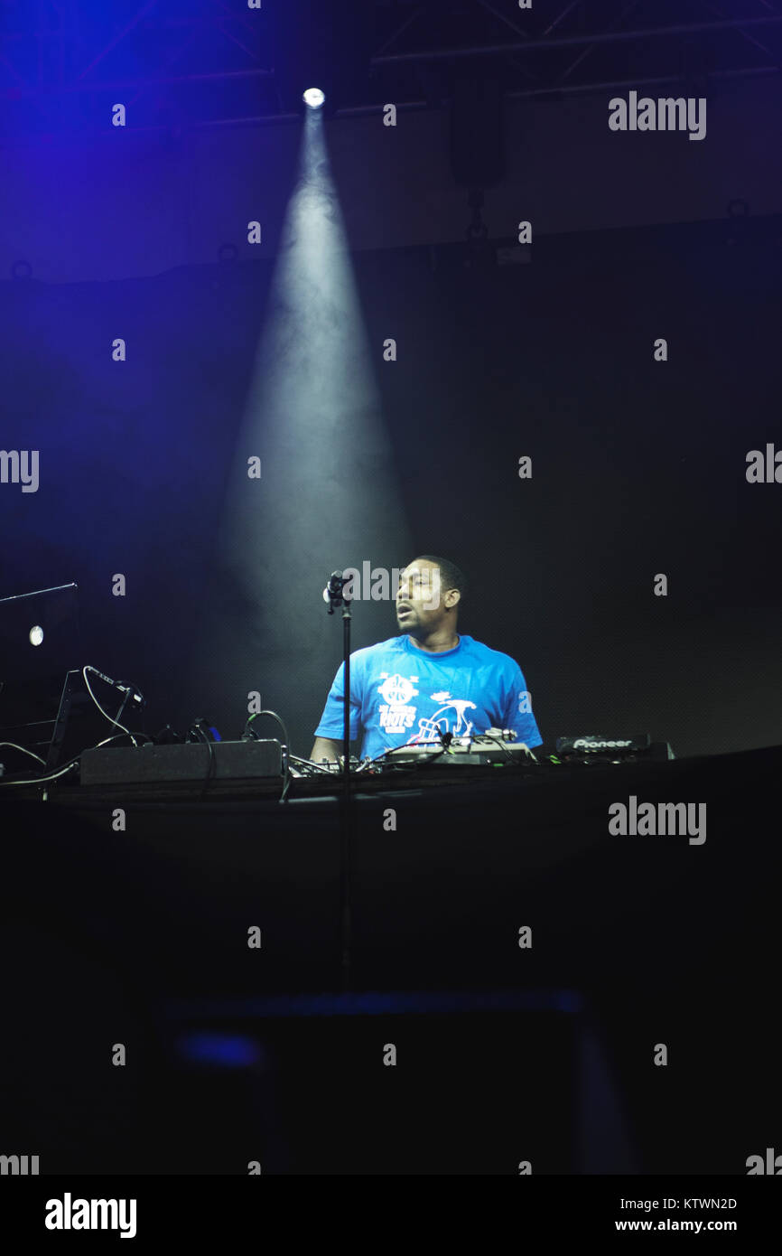 Dj young mase hi-res stock photography and images - Alamy