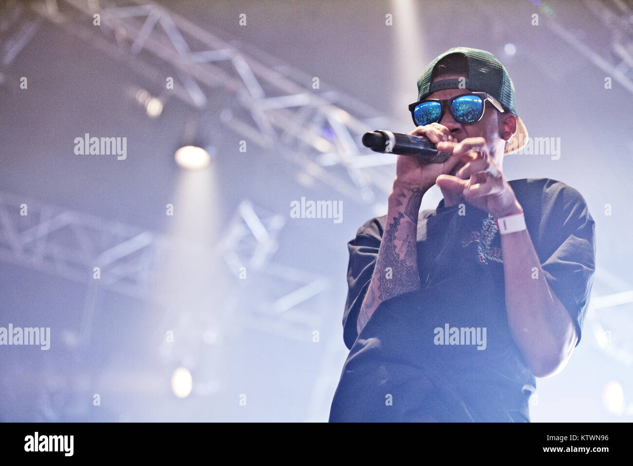 Gerard damien long hi-res stock photography and images - Alamy