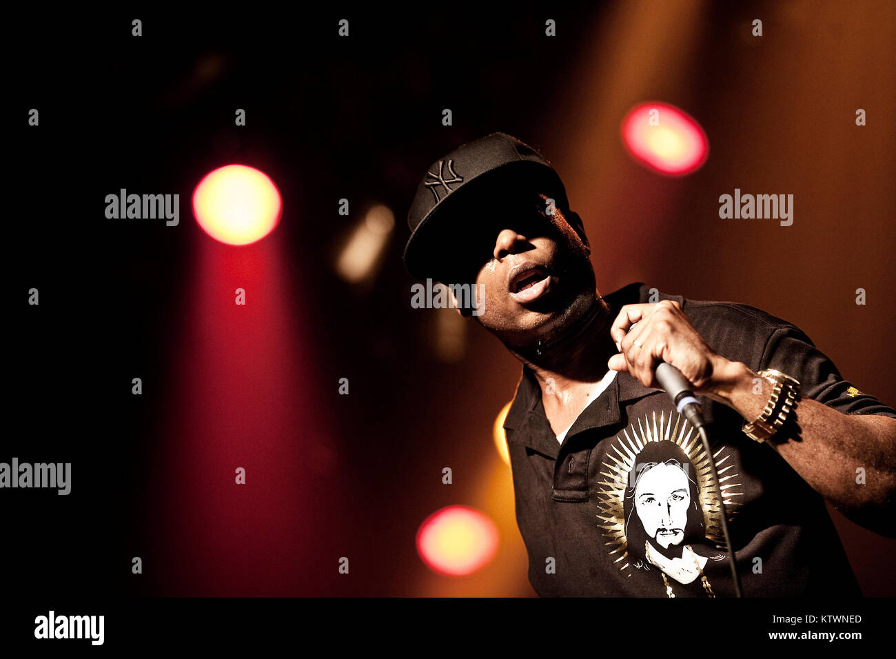 American musical duos hi-res stock photography and images - Alamy
