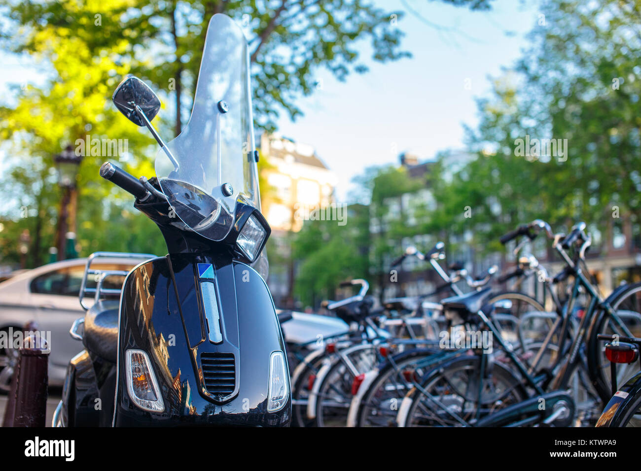 Scooted hi-res stock photography and images - Alamy