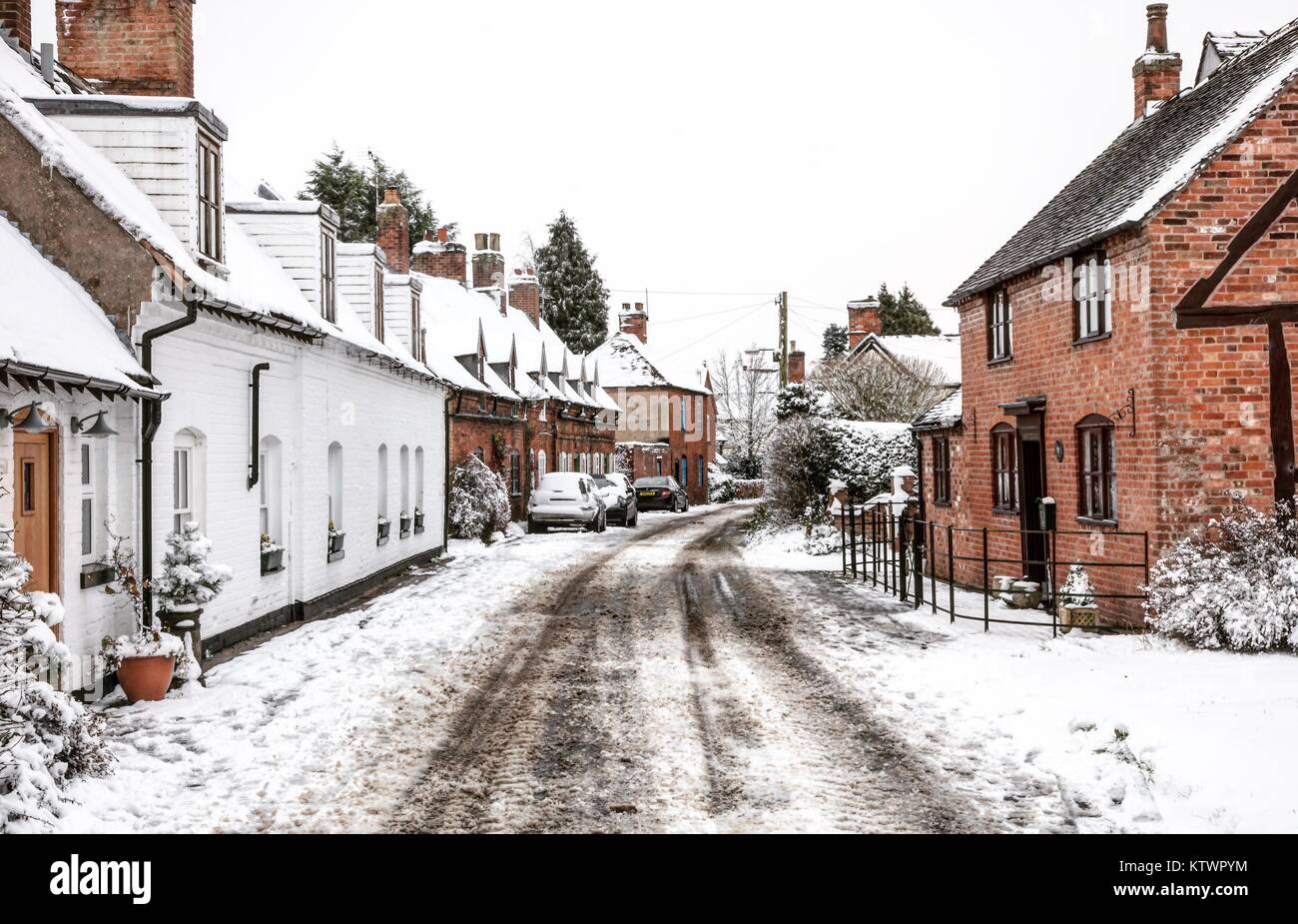 Slid off road hi-res stock photography and images - Alamy