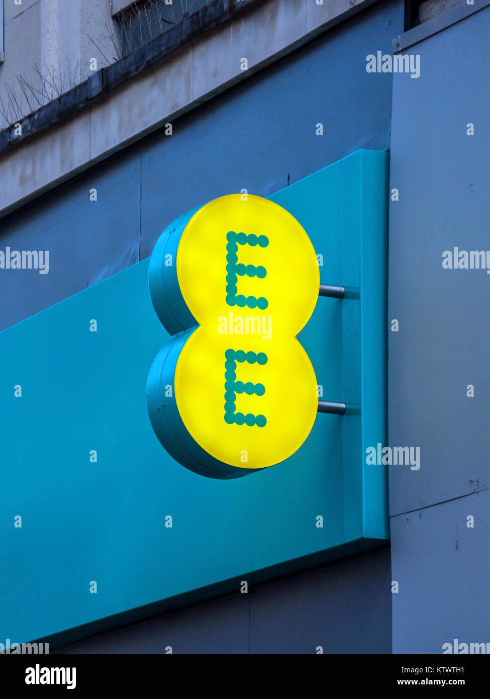Ee Logo High Resolution Stock Photography and Images - Alamy