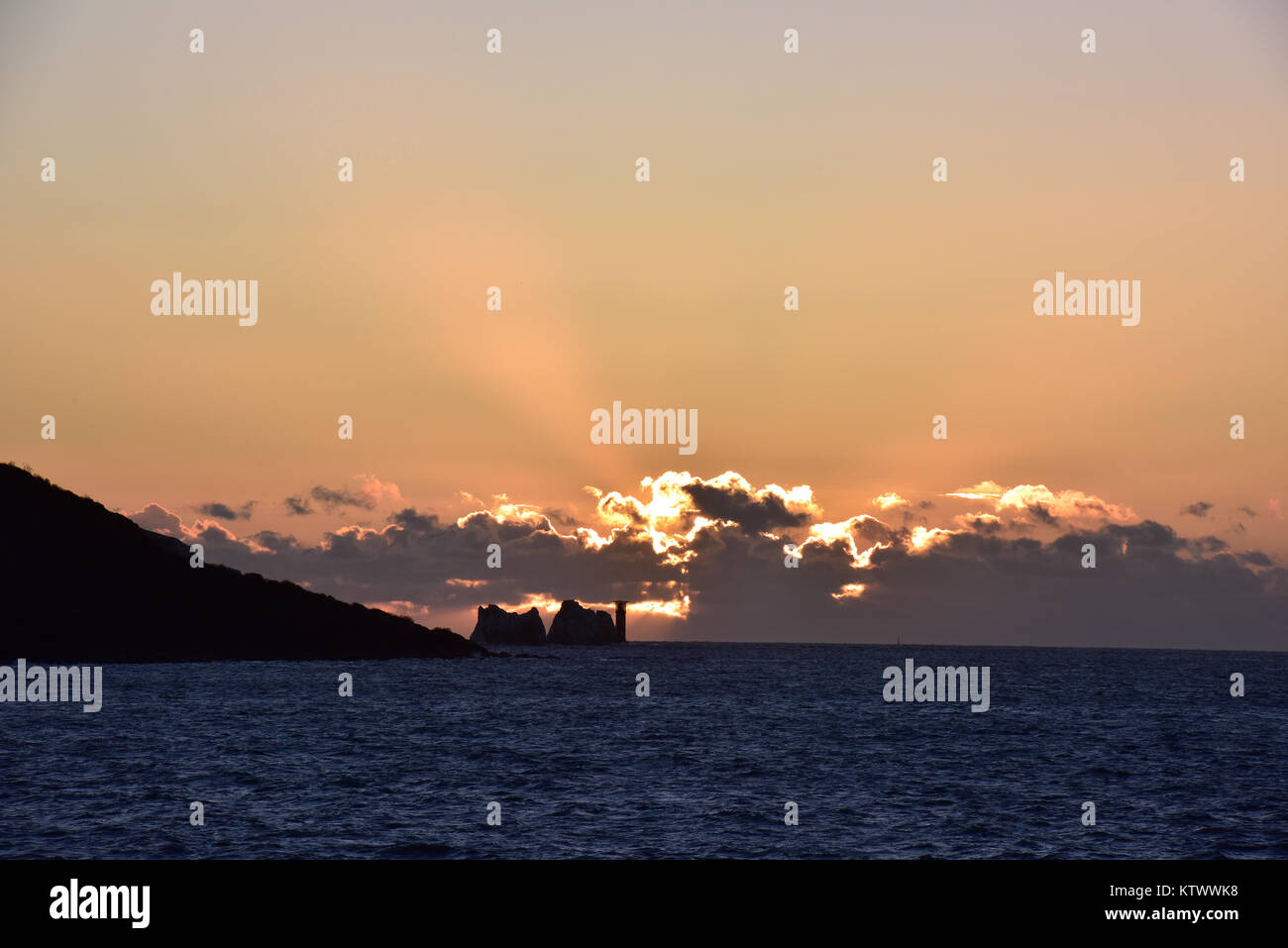 The needles isle of wight sunset hi-res stock photography and images ...