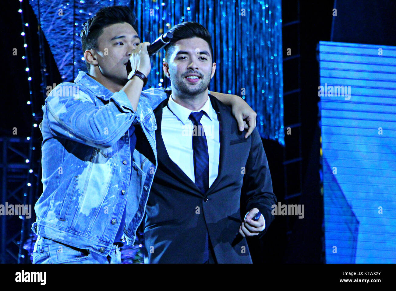 Quezon, Philippines. 27th Dec, 2017. Actor Joross Gamboa (right) joined ...