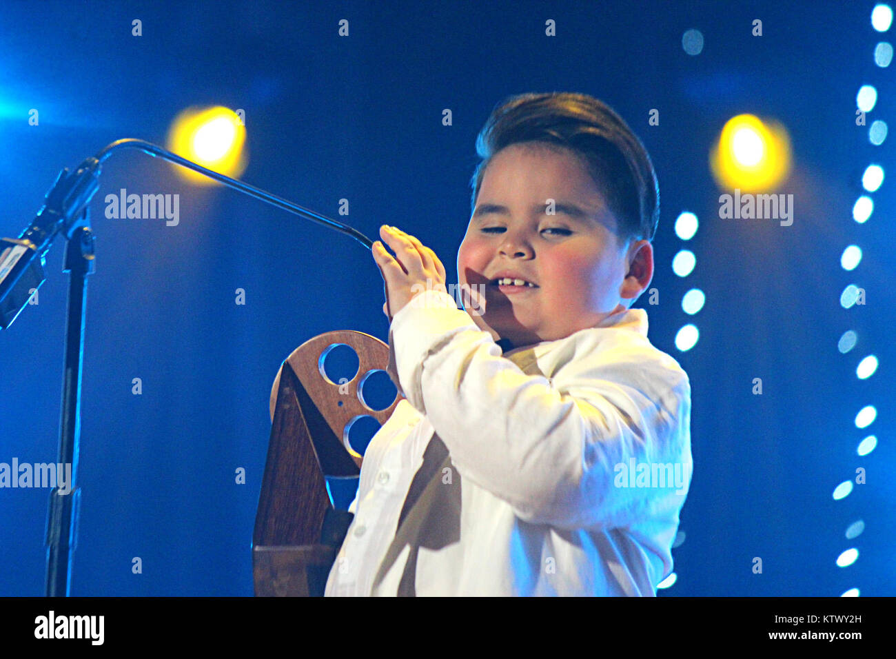 Quezon, Philippines. 27th Dec, 2017. Young child actor Baeby Baste ...
