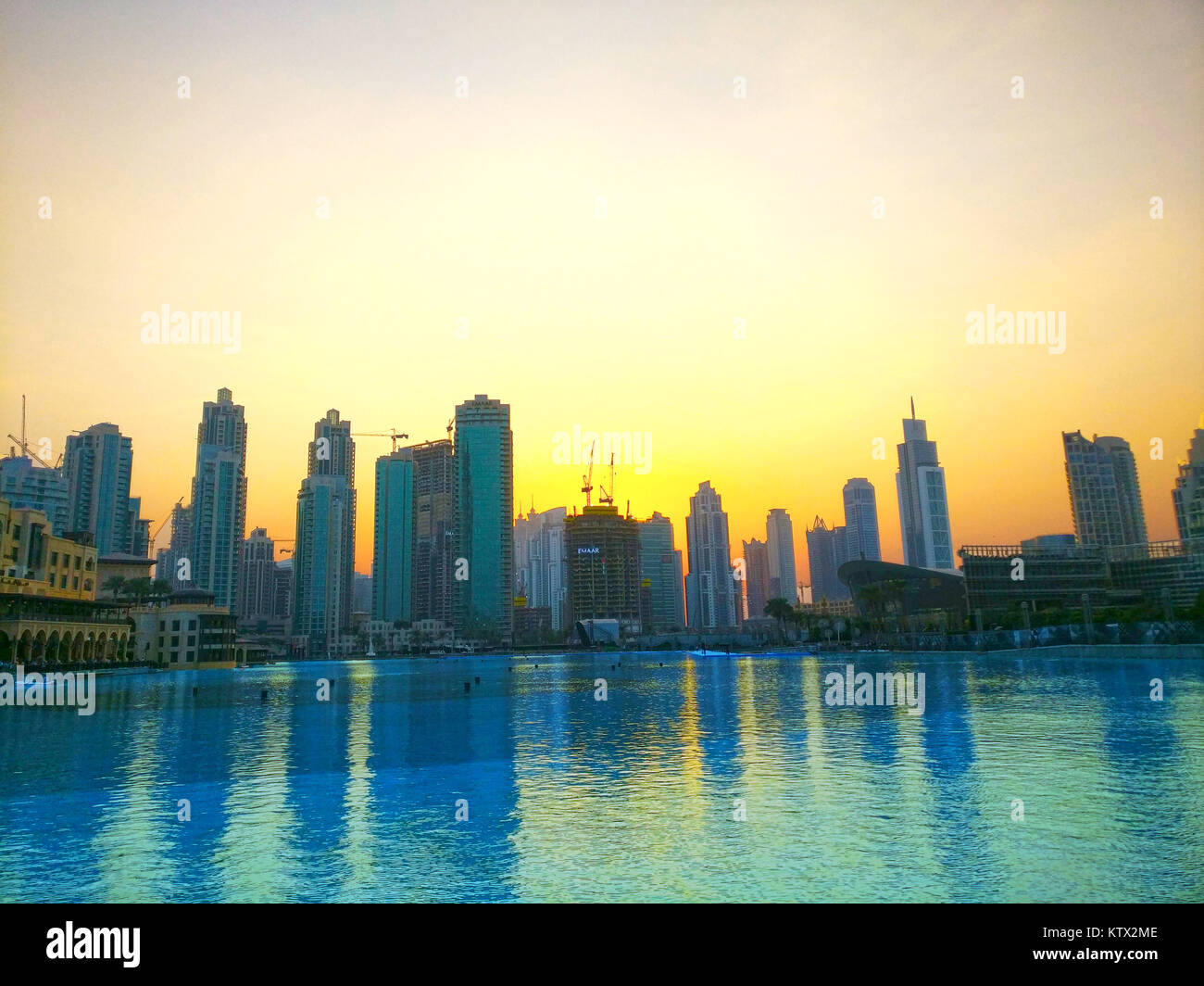 Dubai tall buildings hi-res stock photography and images - Alamy