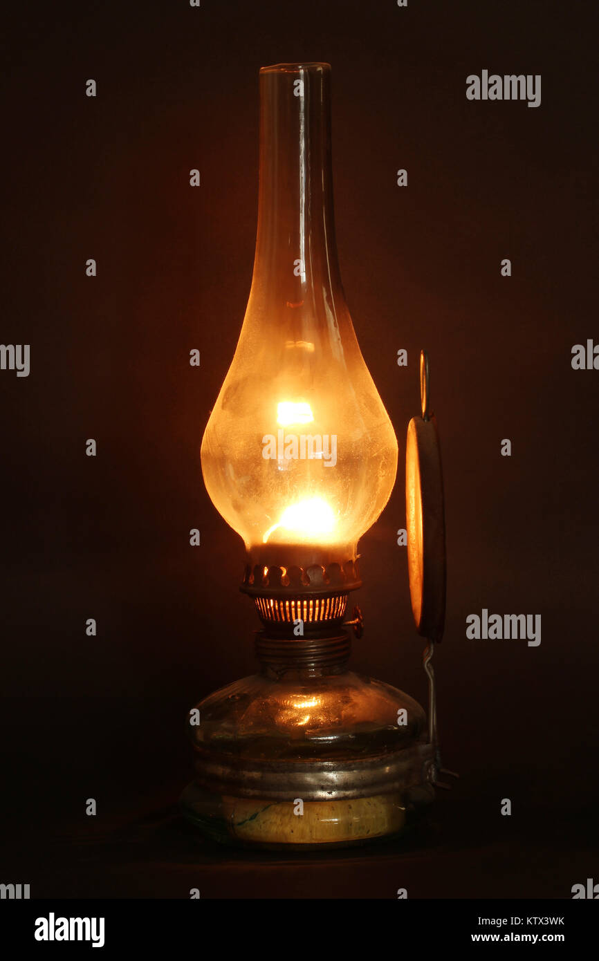 Antique lamp cave hi-res stock photography and images - Alamy