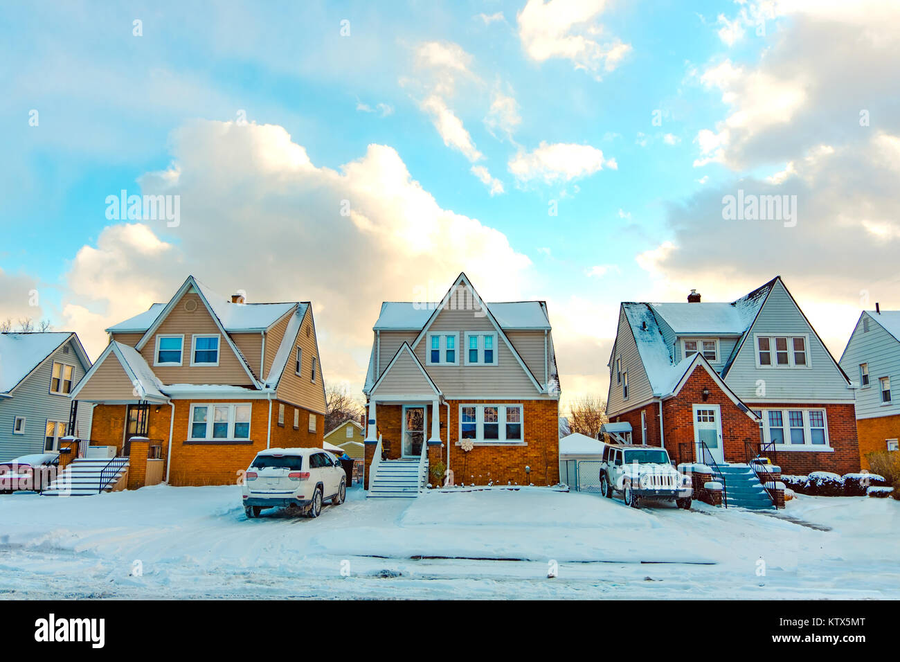 Victorian, American style modern houses during snowy winter Stock Photo ...