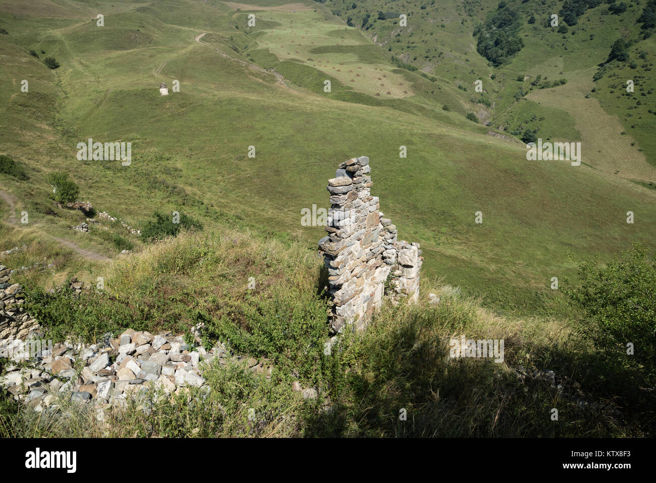 Remains of Chechen medieval military tower Stock Photo - Alamy
