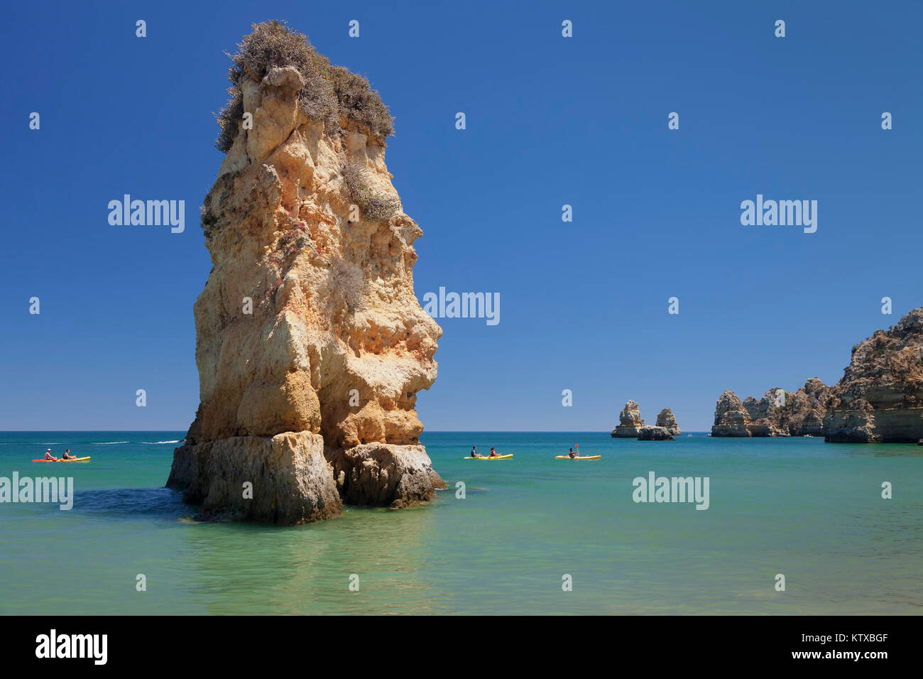 Praia Da Dona Ana Beach High Resolution Stock Photography and Images ...