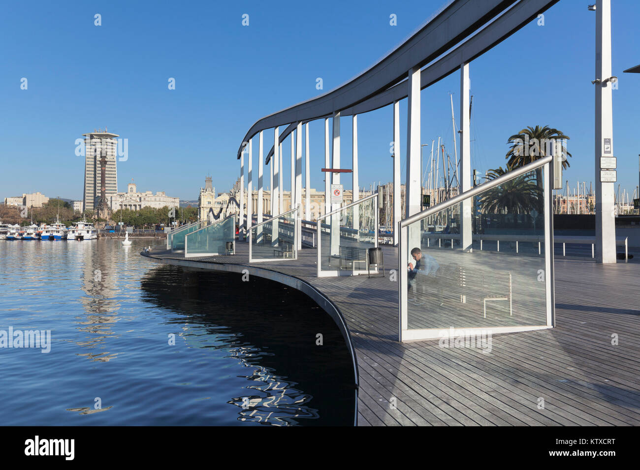 Edificio colon hi-res stock photography and images - Alamy