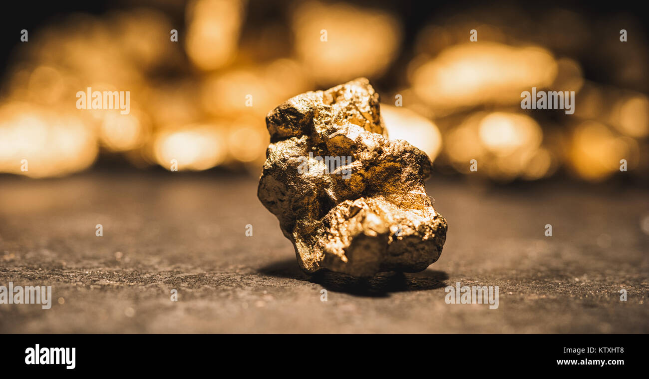 Lump gold hi-res stock photography and images - Alamy