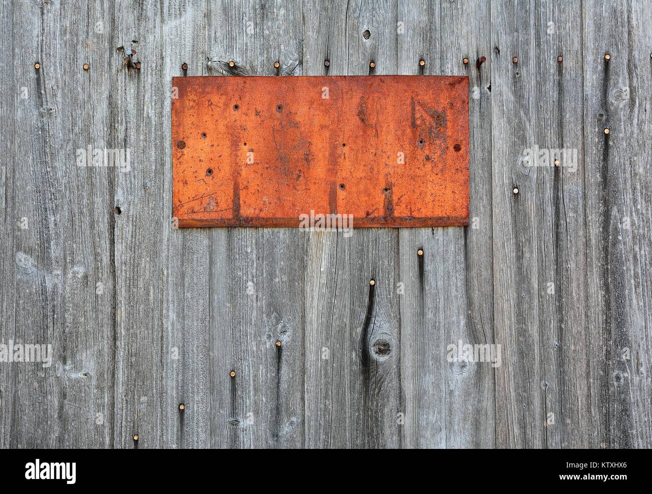 Old rusty metal sign board hi-res stock photography and images - Alamy