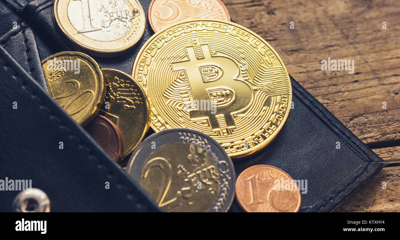 Hard wallet hi-res stock photography and images - Alamy