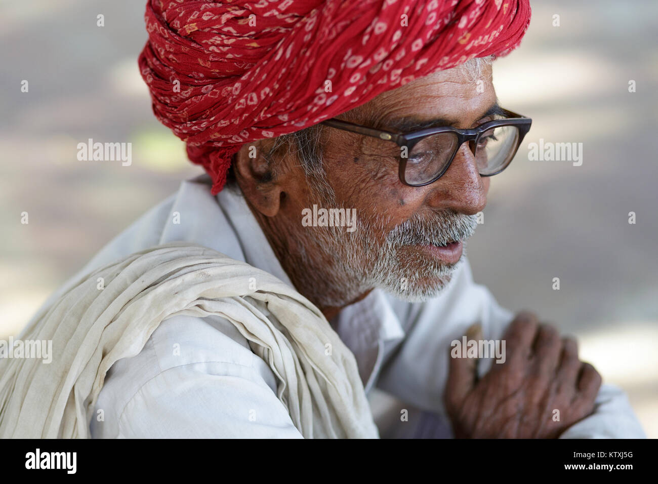 Indian Man Wearing Turban High Resolution Stock Photography and Images ...
