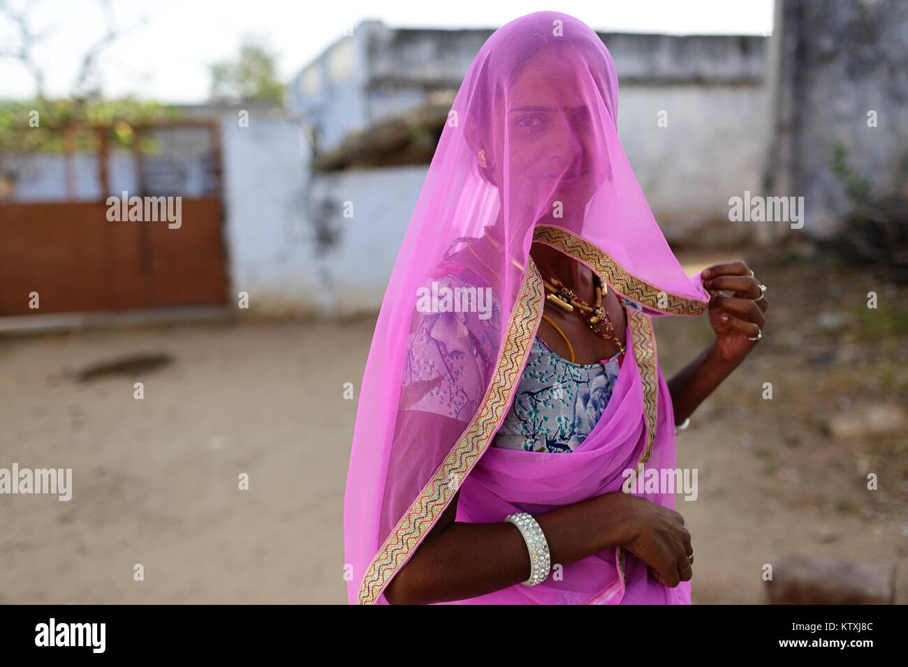 Face Veil High Resolution Stock Photography and Images - Alamy