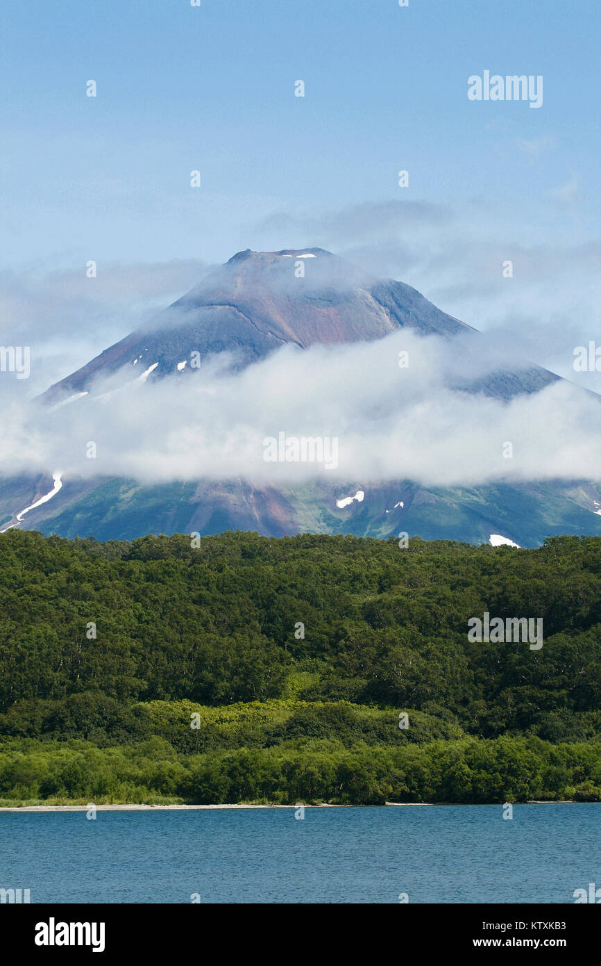 Ilyinsky volcano, Kurile Lake, Kamchatka, Russia Stock Photo - Alamy