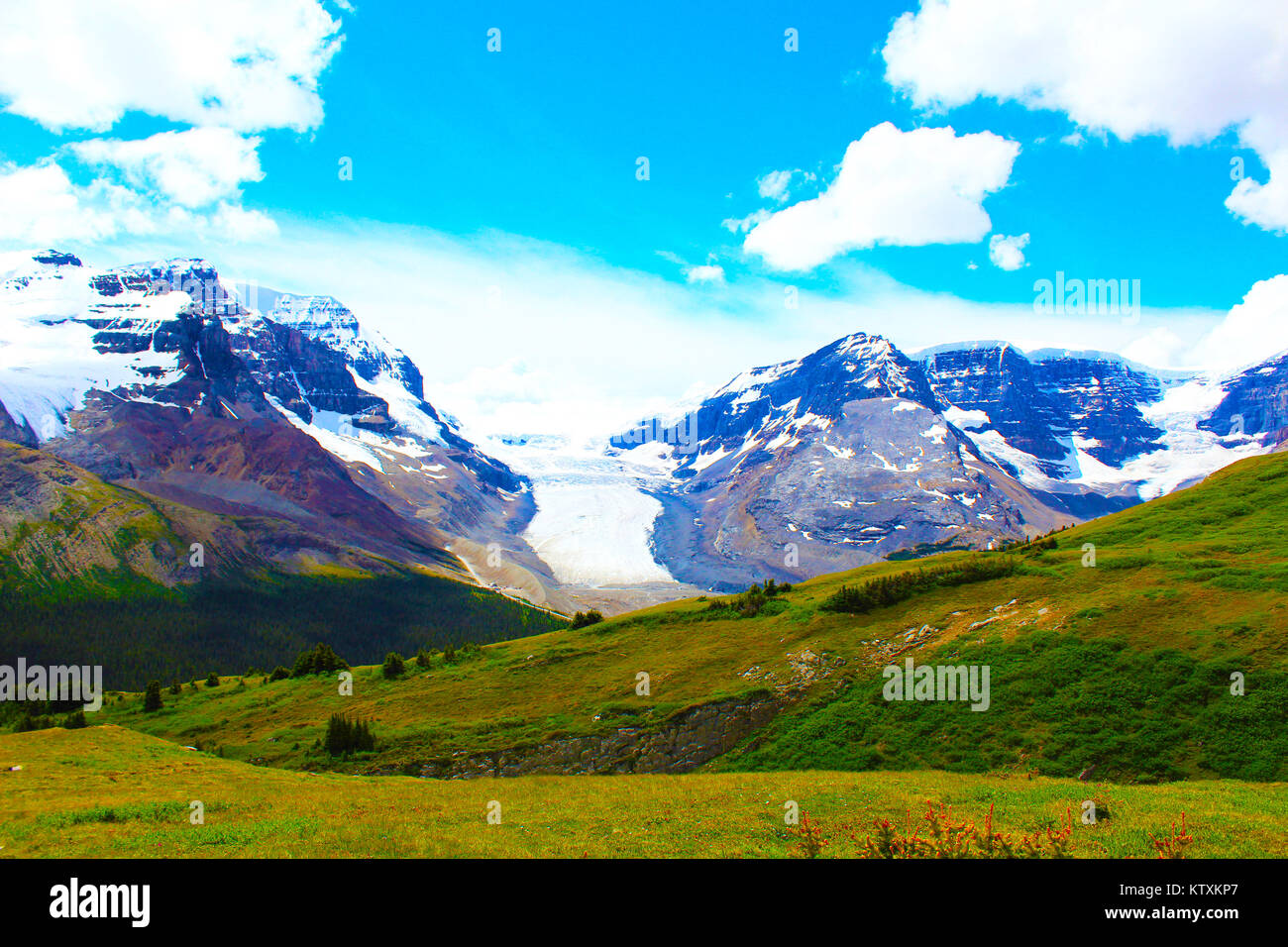 BEAUTIFUL ALBERTA SCENERY Stock Photo - Alamy
