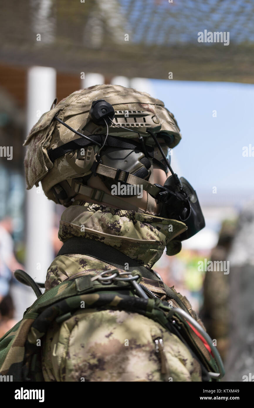 Militar Combat Soldier Uniform Dressed by Mannequin Stock Photo - Alamy