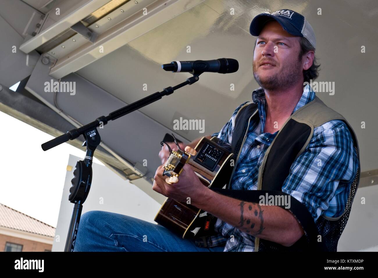 Blake shelton hi-res stock photography and images - Alamy