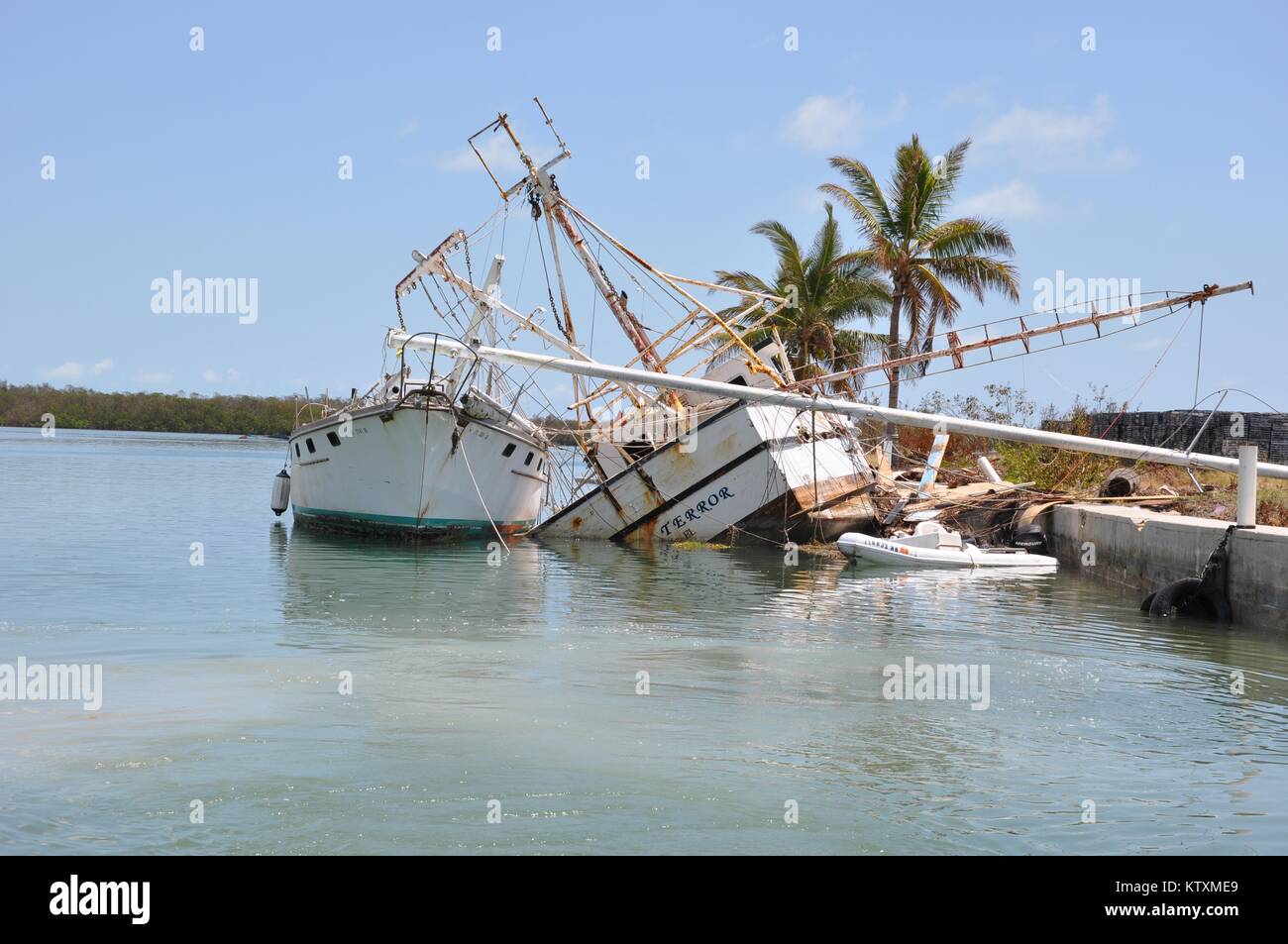 Abandoned Sailboats High Resolution Stock Photography and Images - Alamy