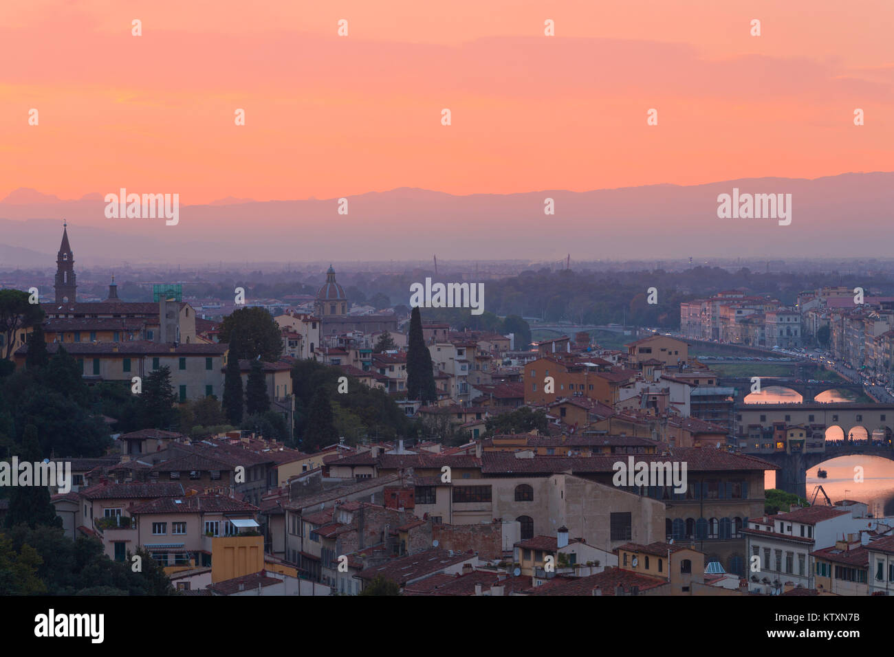 An overview of the city of Florence, Italy near sunset Stock Photo - Alamy