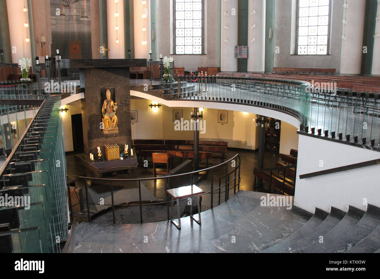 A church (St. Hedwigs-Kathedrale) in Berlin (Germany Stock Photo - Alamy