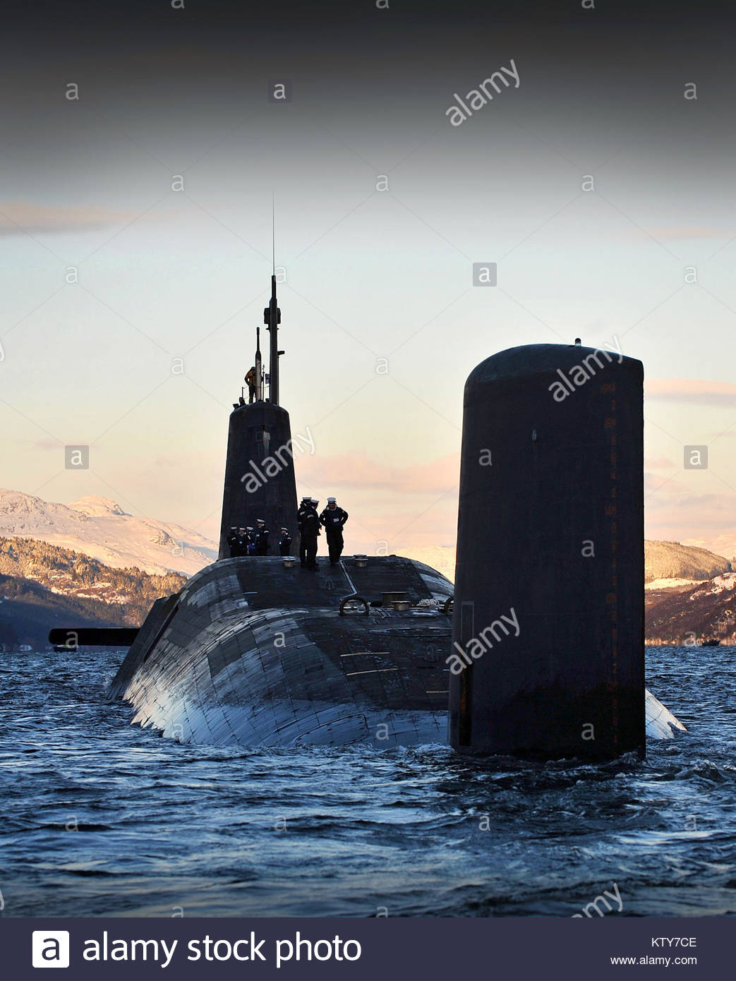 Hms Vanguard Submarine Stock Photos & Hms Vanguard Submarine Stock ...