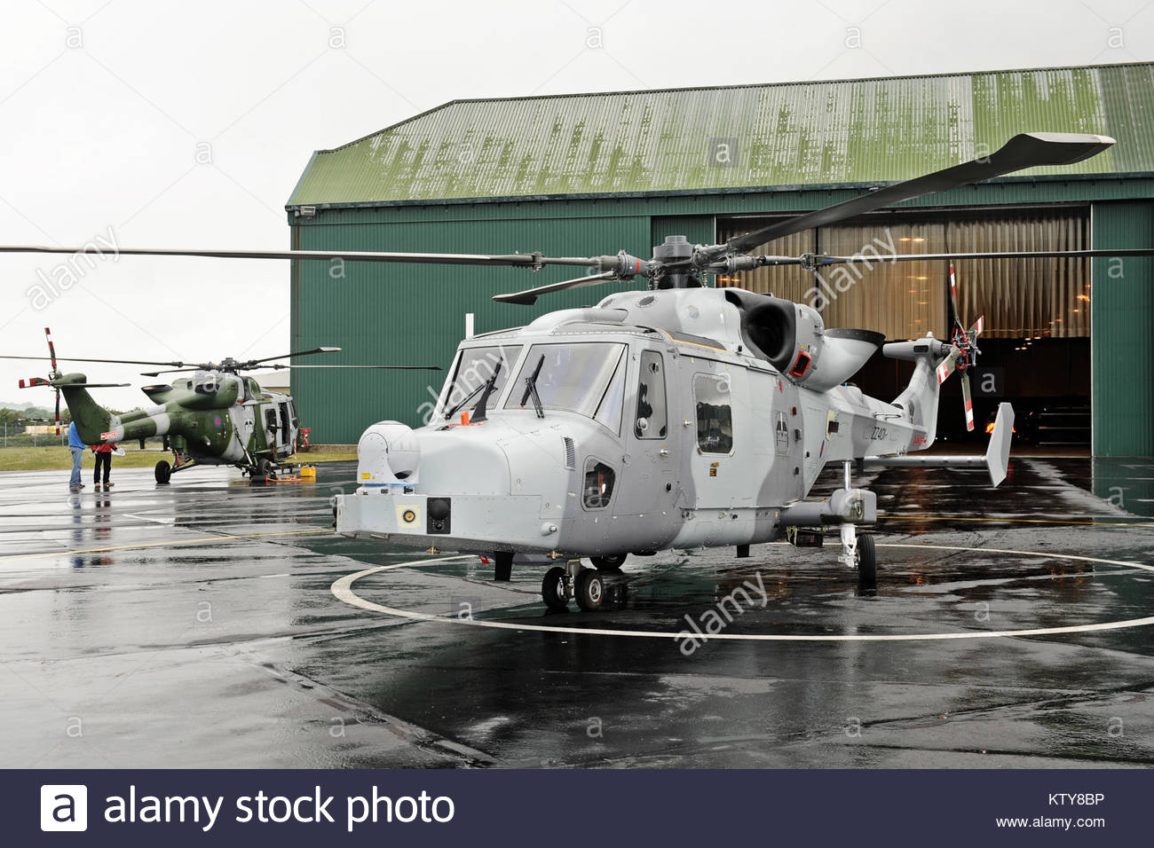 Agustawestland Lynx Helicopter Stock Photos & Agustawestland Lynx ...