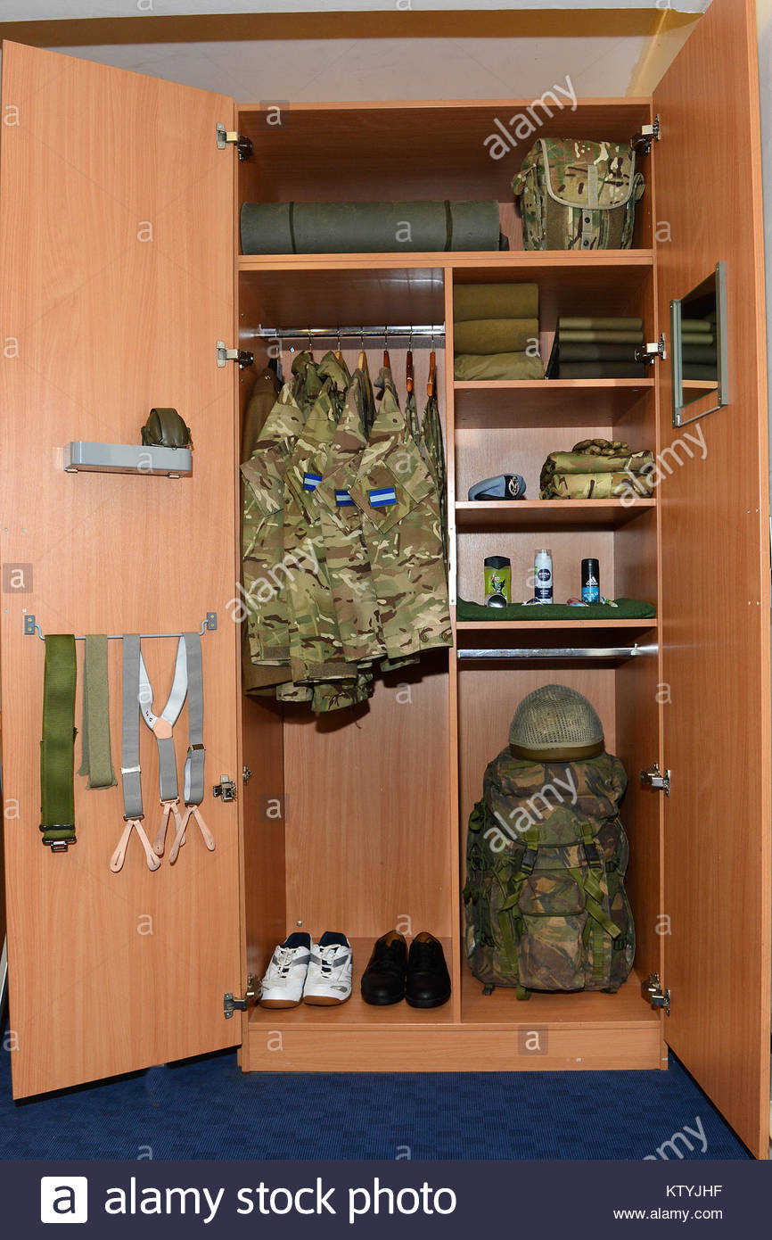 Soldiers Kit Stock Photos & Soldiers Kit Stock Images - Alamy
