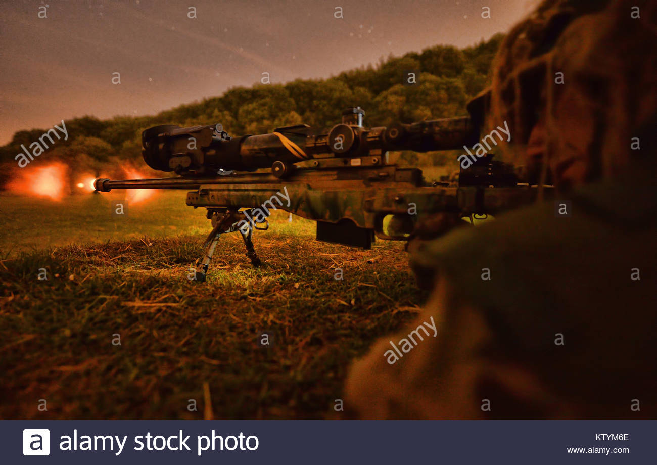 Sniper L115a3 Long Range Rifle Stock Photos & Sniper L115a3 Long Range ...