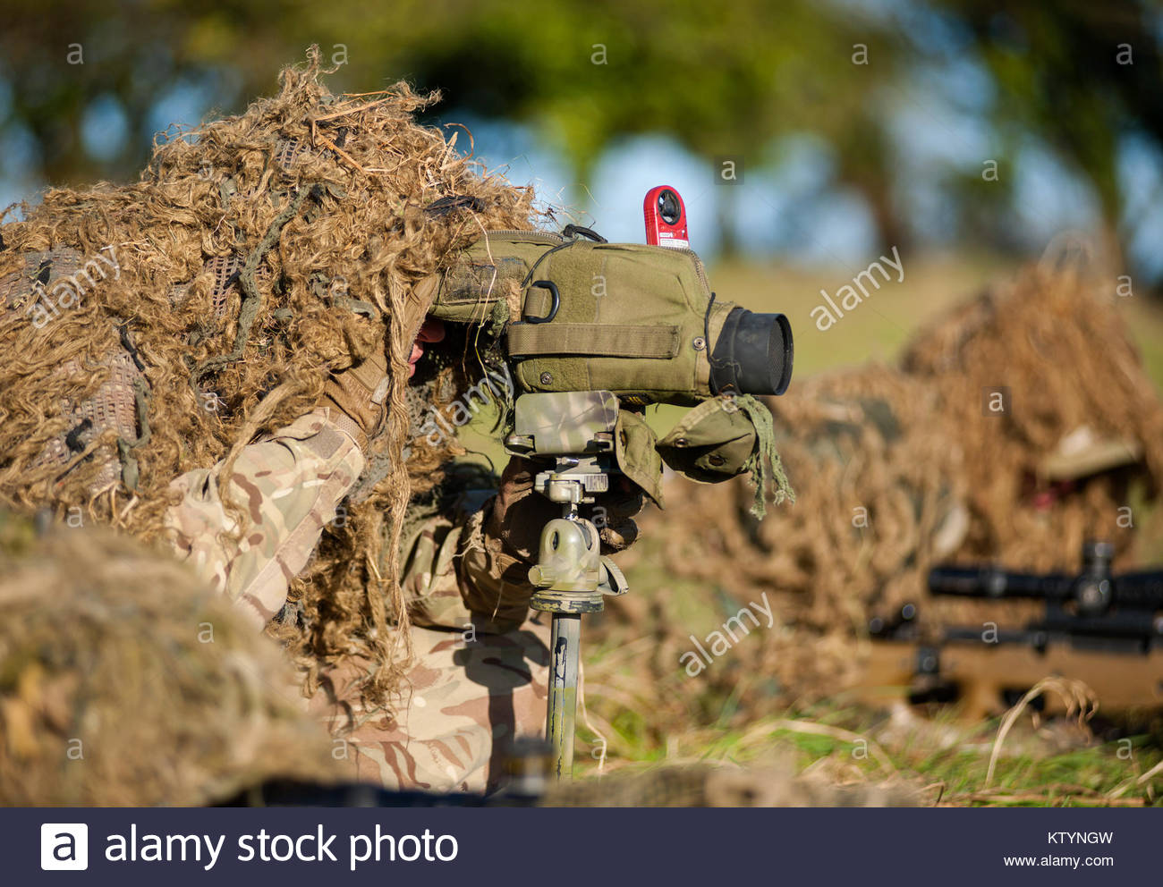 Sniper Spotter Stock Photos & Sniper Spotter Stock Images - Page 2 - Alamy
