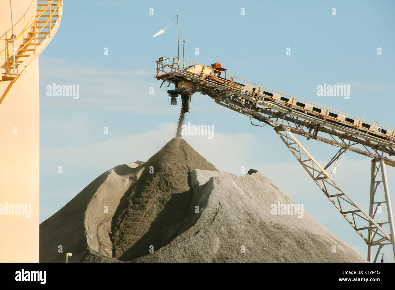 Mining Process Plant Stock Photo - Alamy