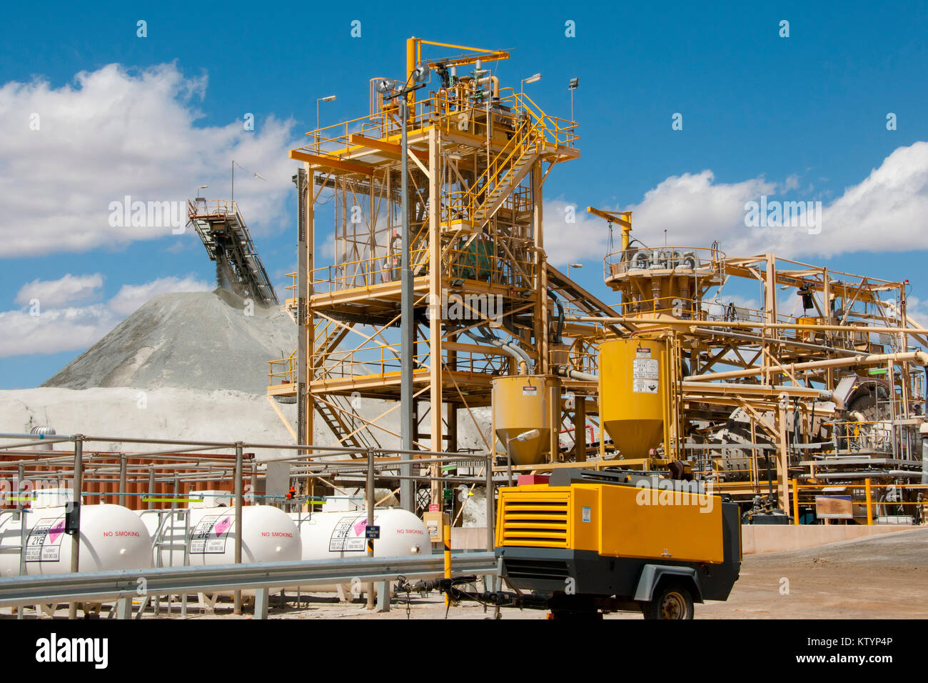Mining Process Plant Stock Photo - Alamy