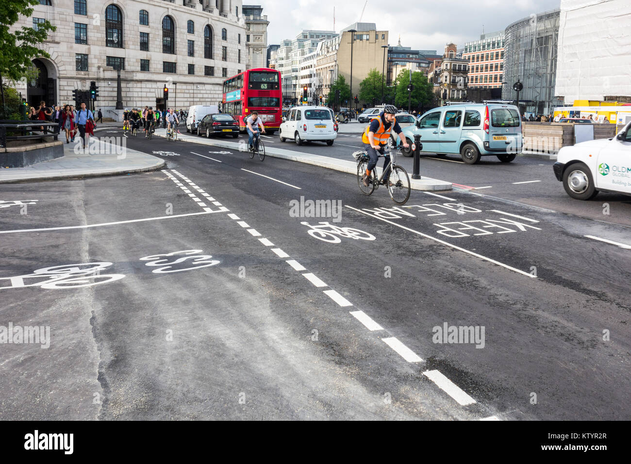 North South Cycle Superhighway High Resolution Stock Photography and ...