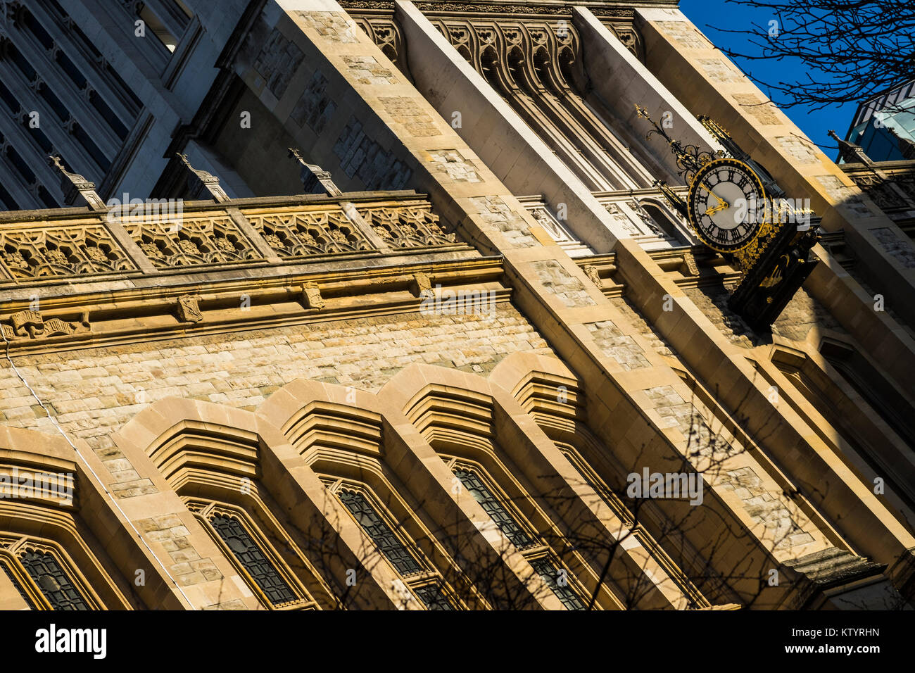 Kings college london campus hi-res stock photography and images - Alamy