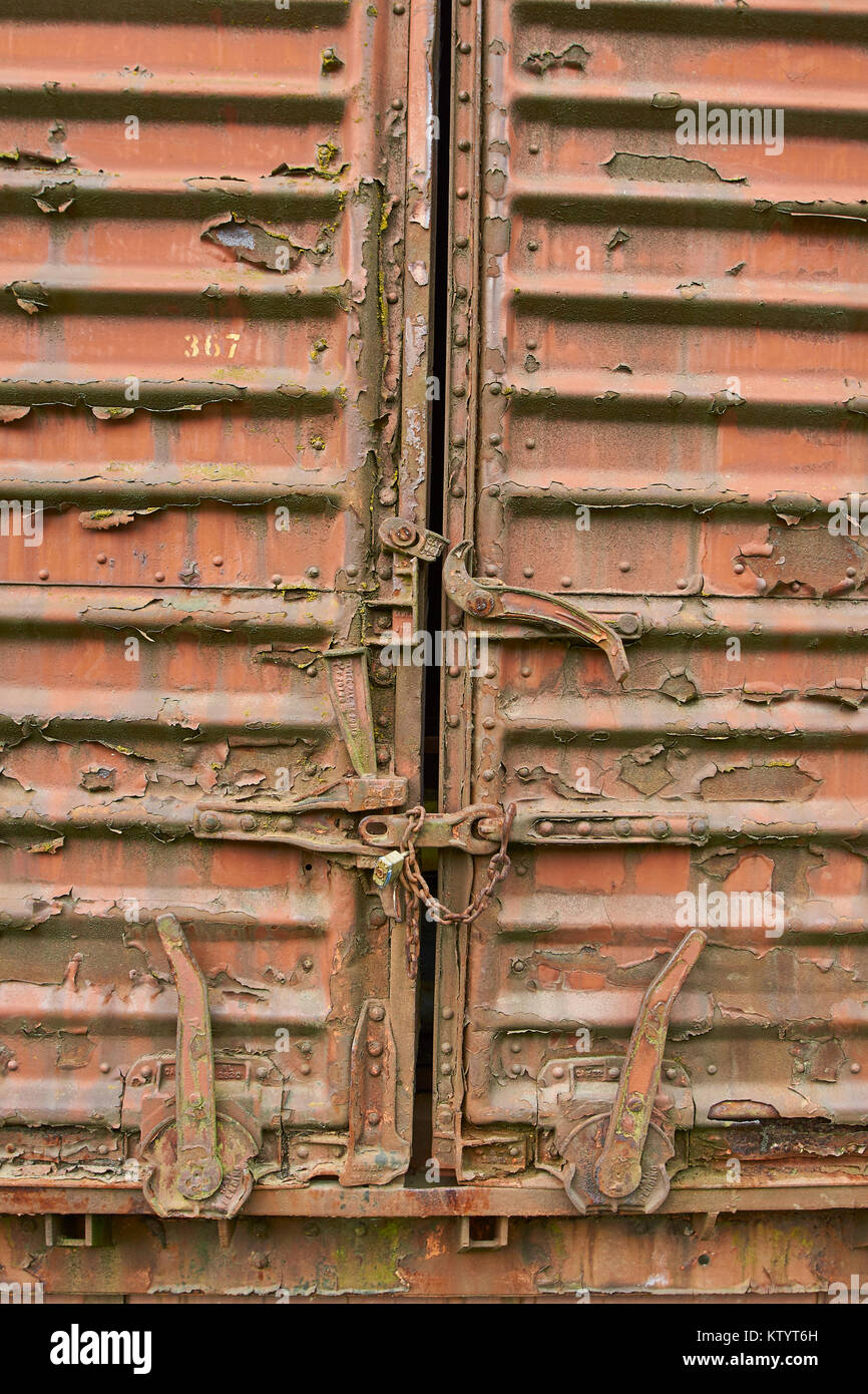 Broken fastener hi-res stock photography and images - Alamy