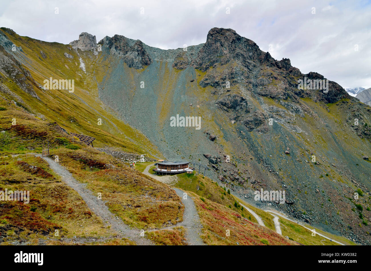 Blue spitzs road hi-res stock photography and images - Alamy
