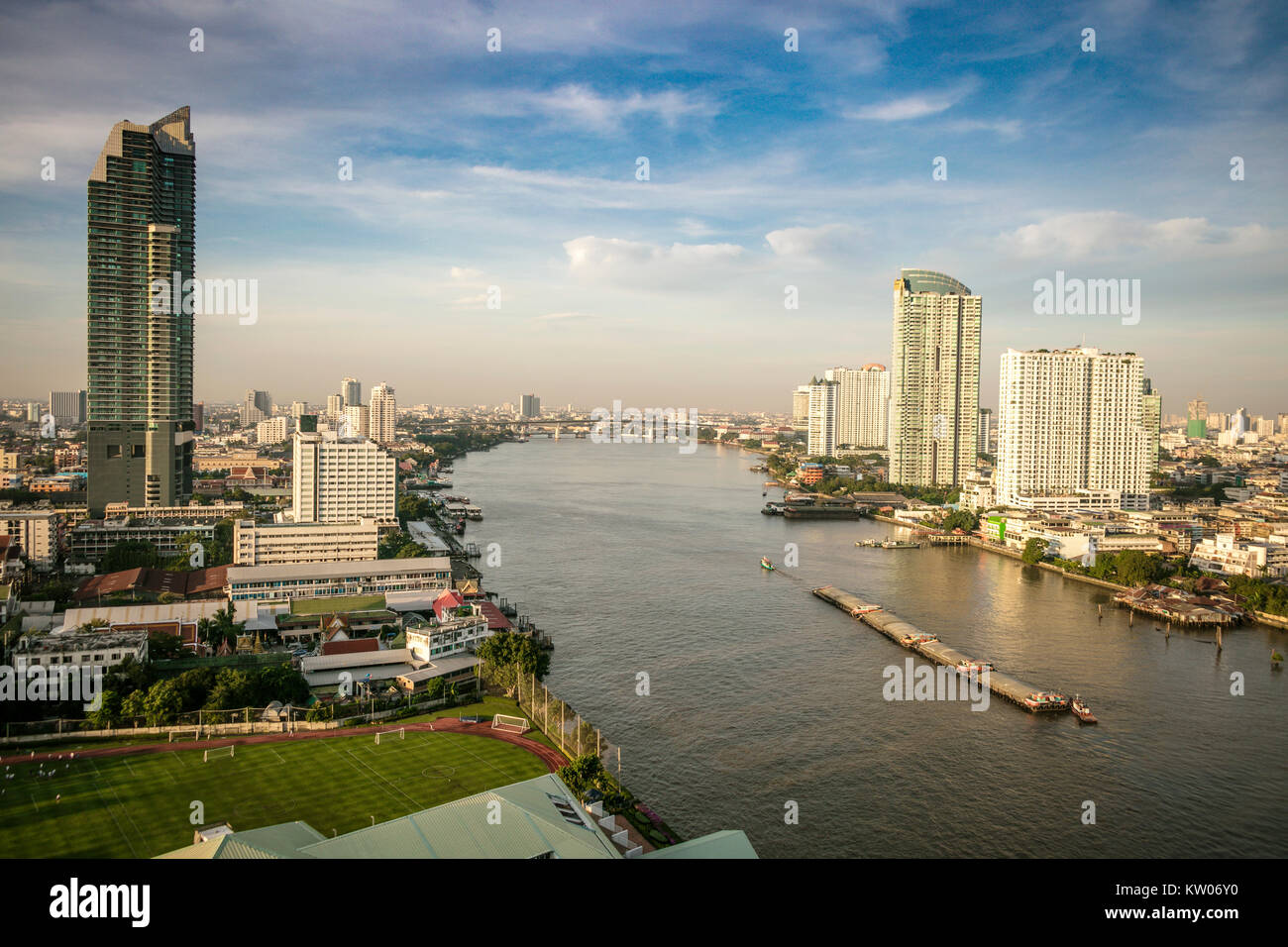 Chatrium hotel riverside bangkok bangkok hi-res stock photography and ...