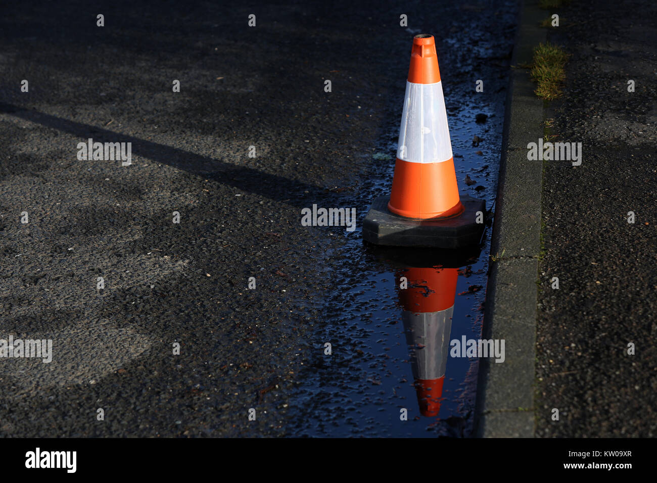 One traffic cone hi-res stock photography and images - Alamy