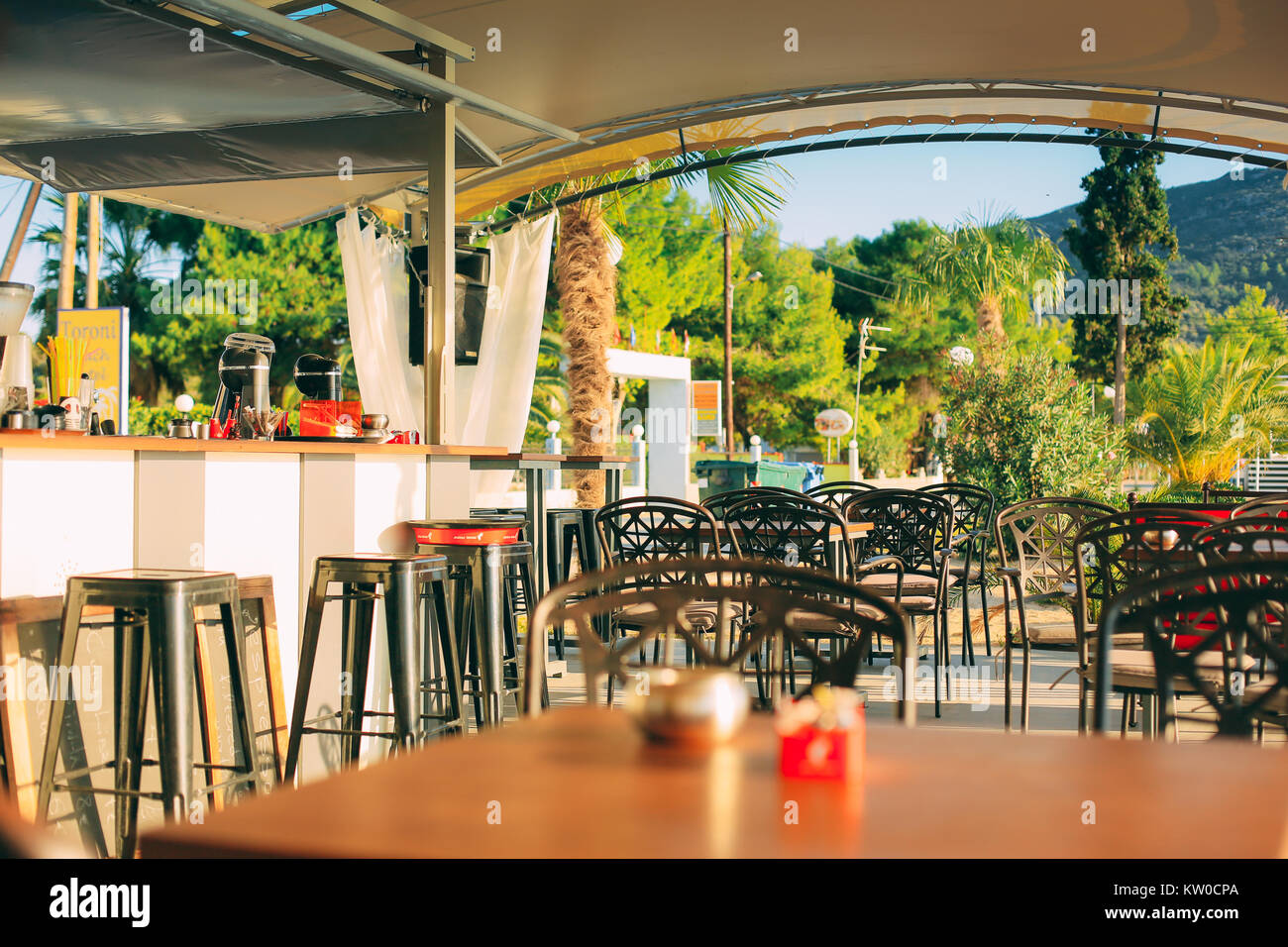 Toroni , GREECE - SEPTEMBER 23, 2014: summer cafe on the beach in ...