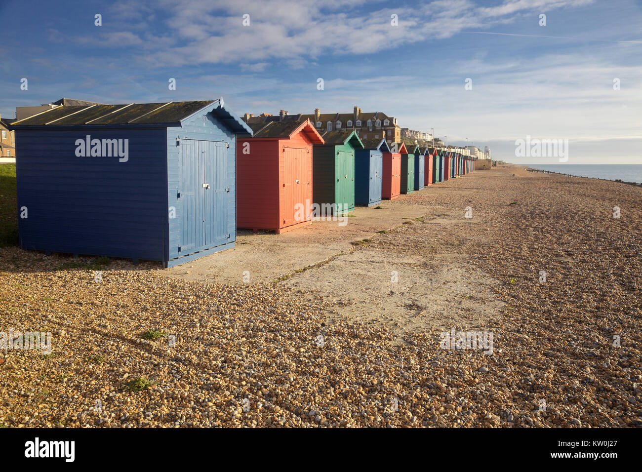 Hastings beach huts hi-res stock photography and images - Alamy