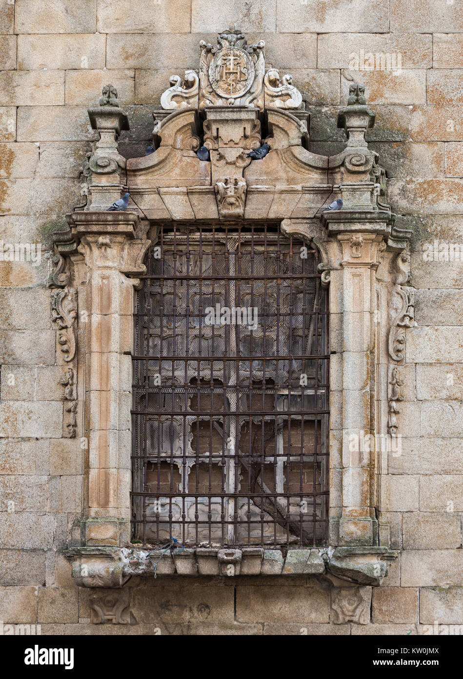 Ventana de color de la iglesia hi-res stock photography and images - Alamy