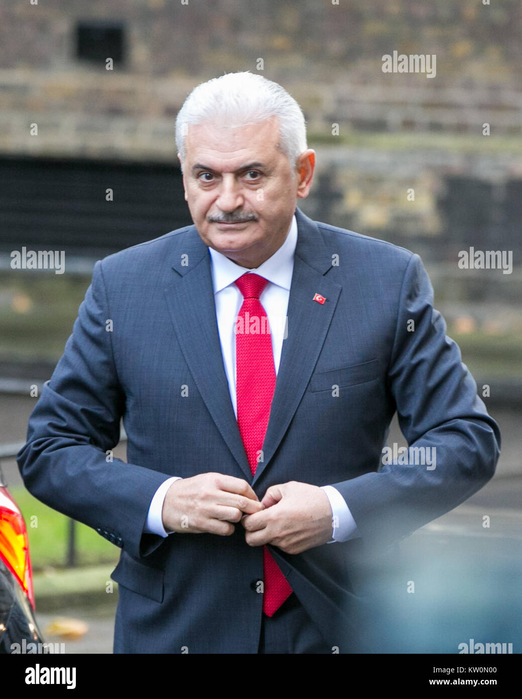 British Prime Minister Theresa May welcomes Prime Minister of Turkey ...