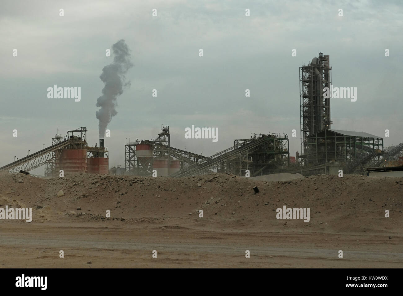 The Zin mining complex one of the three phosphate plants in Israel ...