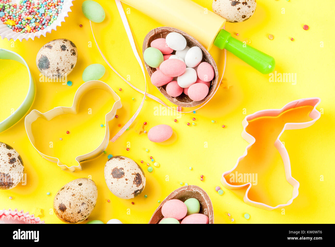 Sweet baking concept for Easter, cooking background with baking - with ...