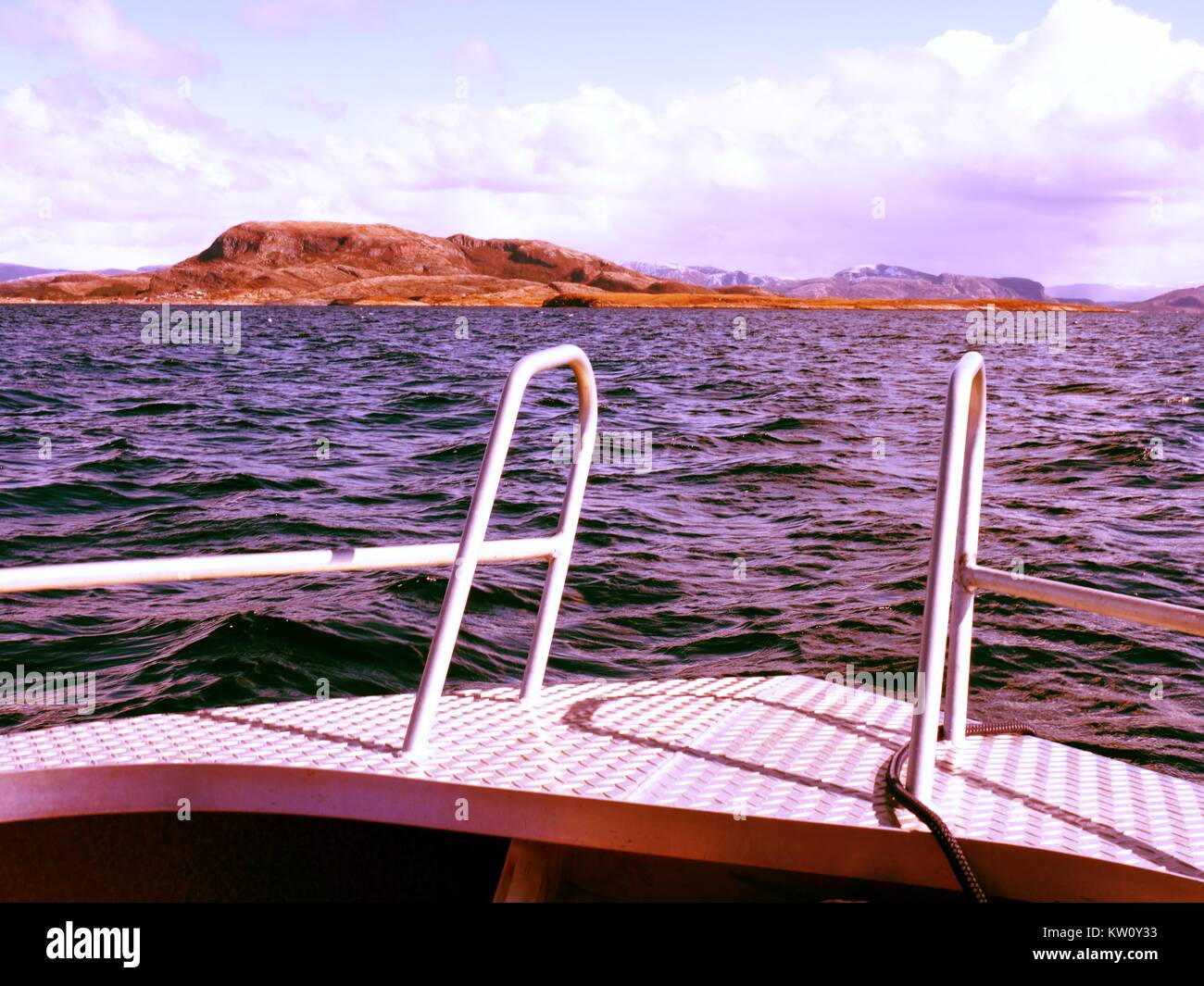 Edge of boat deck and water and horizon hi-res stock photography and ...