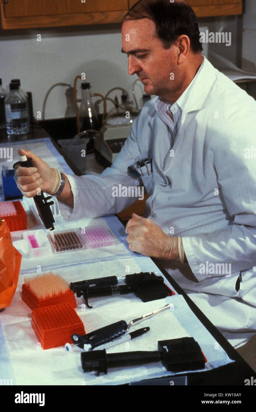 Cdc Lab Technician High Resolution Stock Photography and Images - Alamy